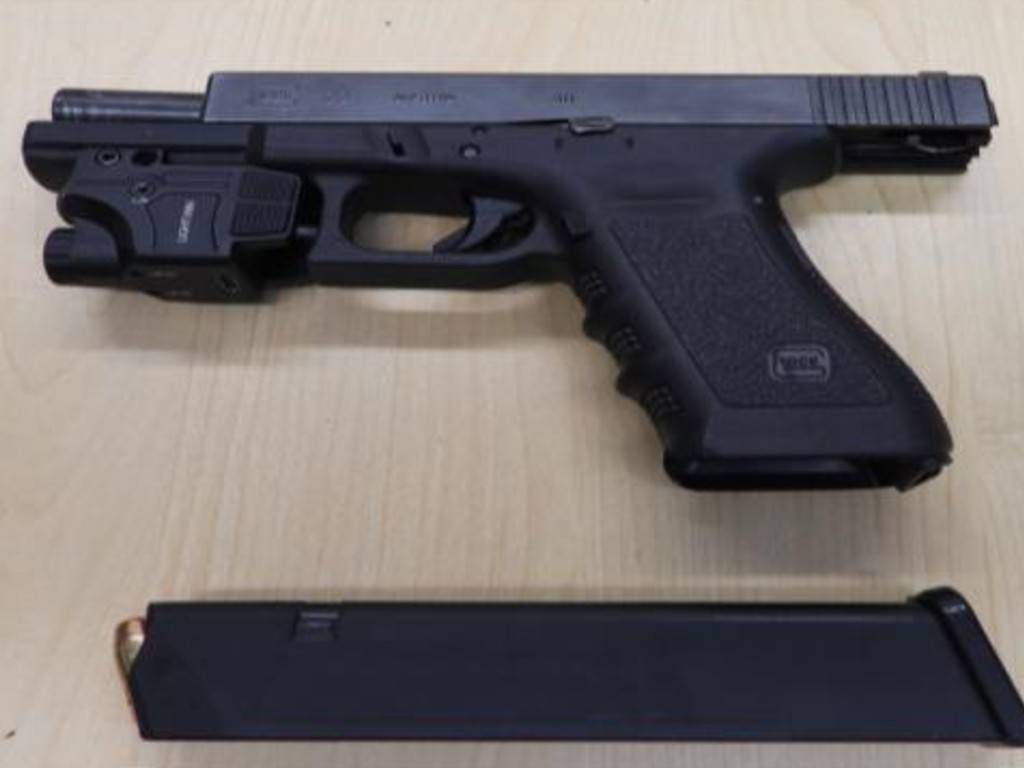 InQuinte.ca | 6 people charged after Belleville police seize weapons ... InQuinte.ca | 6 people charged after Belleville police seize weapons ...