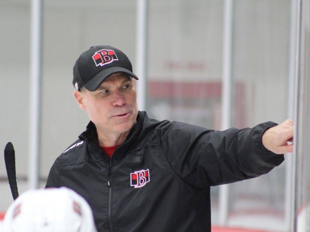 InQuinte.ca | B-Sens top Americans, head coach Mann let go