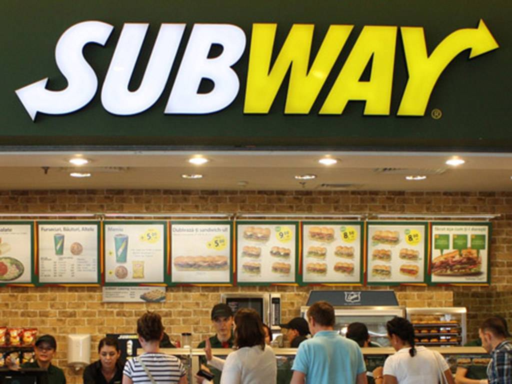 InQuinte.ca | Subway gives to TMHF - one footlong at a time