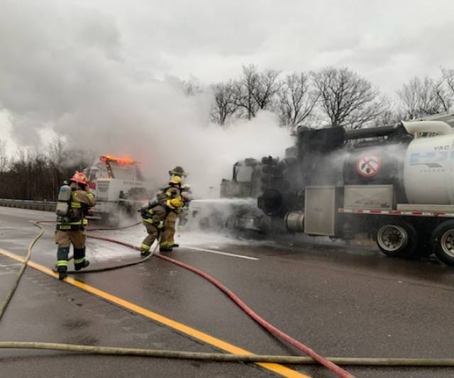 INQUINTE.CA | Traffic backed up following transport truck fire on east ...
