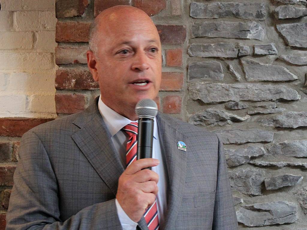 InQuinte.ca | Mayoral candidates support plans to build centre for ...