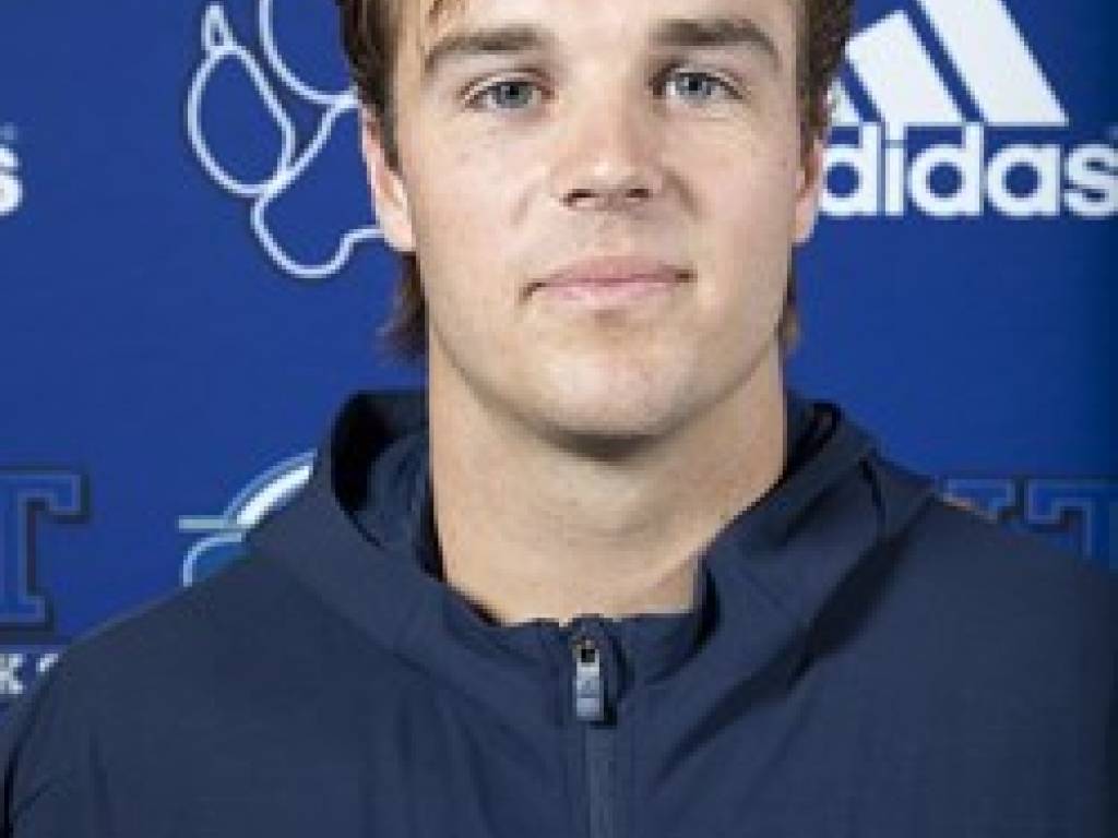 INQUINTE.CA | Uens and Yuill head to international stage