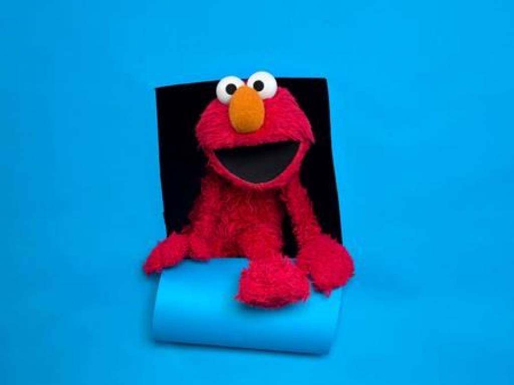 InQuinte.ca | Viral video imagines Elmo getting fired over PBS budget cuts